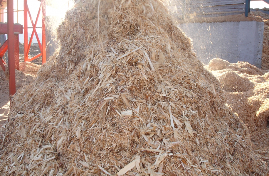 Waska has three by-products from its operations, Wood Chips, Saw Dusts